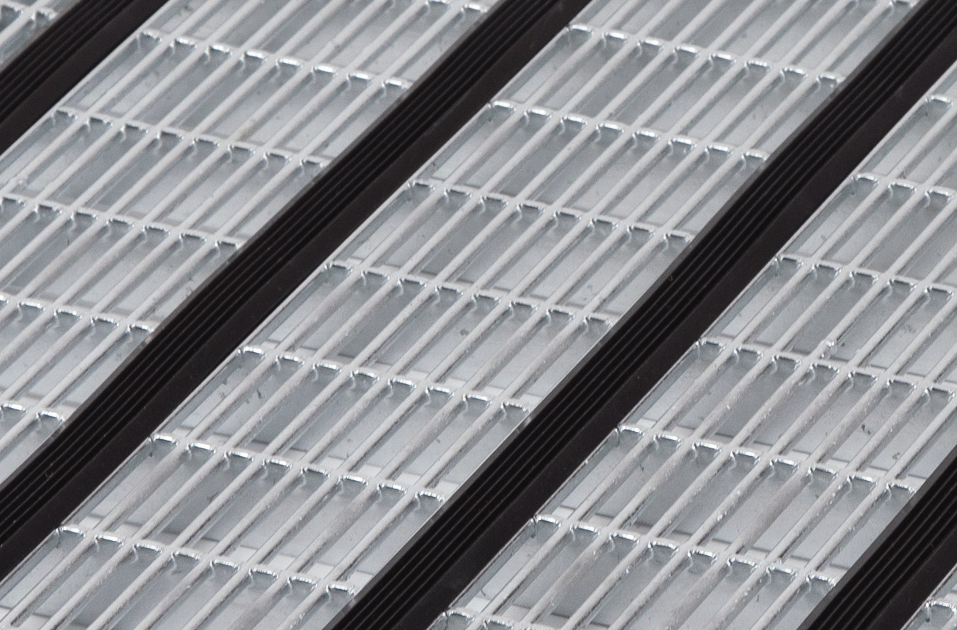 Skrapgaller i varierande maskvidd från Häfla Bruks AB