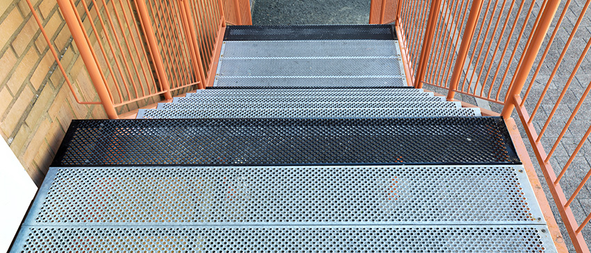 Trappsteg i lättdurk – Häfla Bruks AB